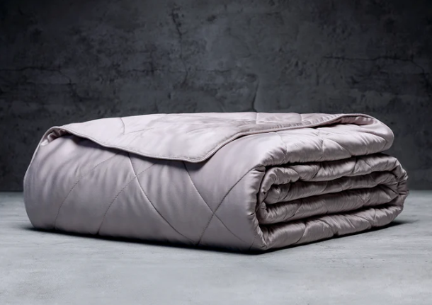 Best Summer Blankets to Keep Hot Sleepers Cool Till Morning